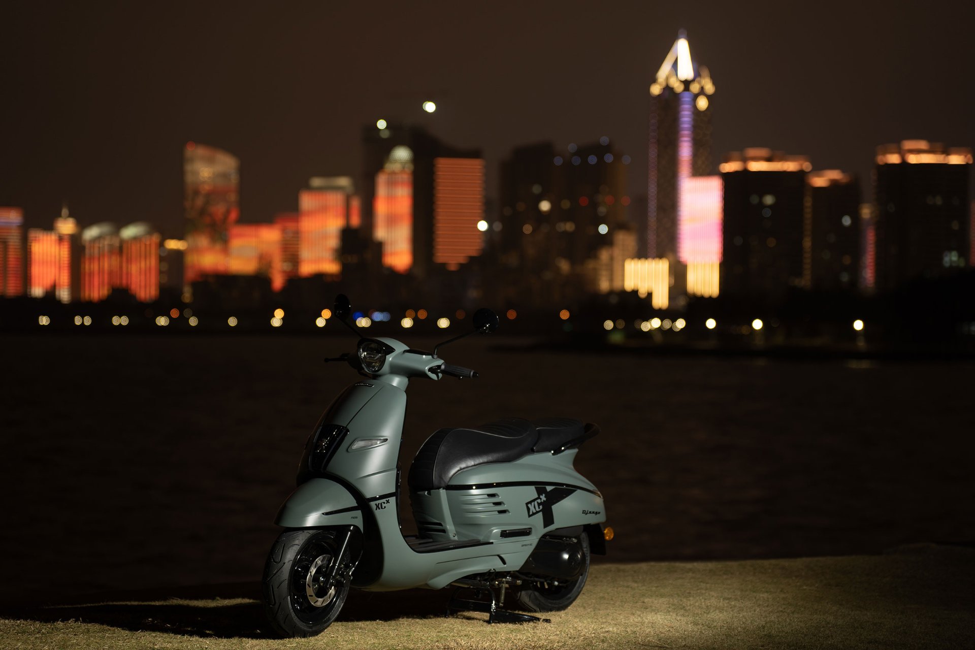 Django 125